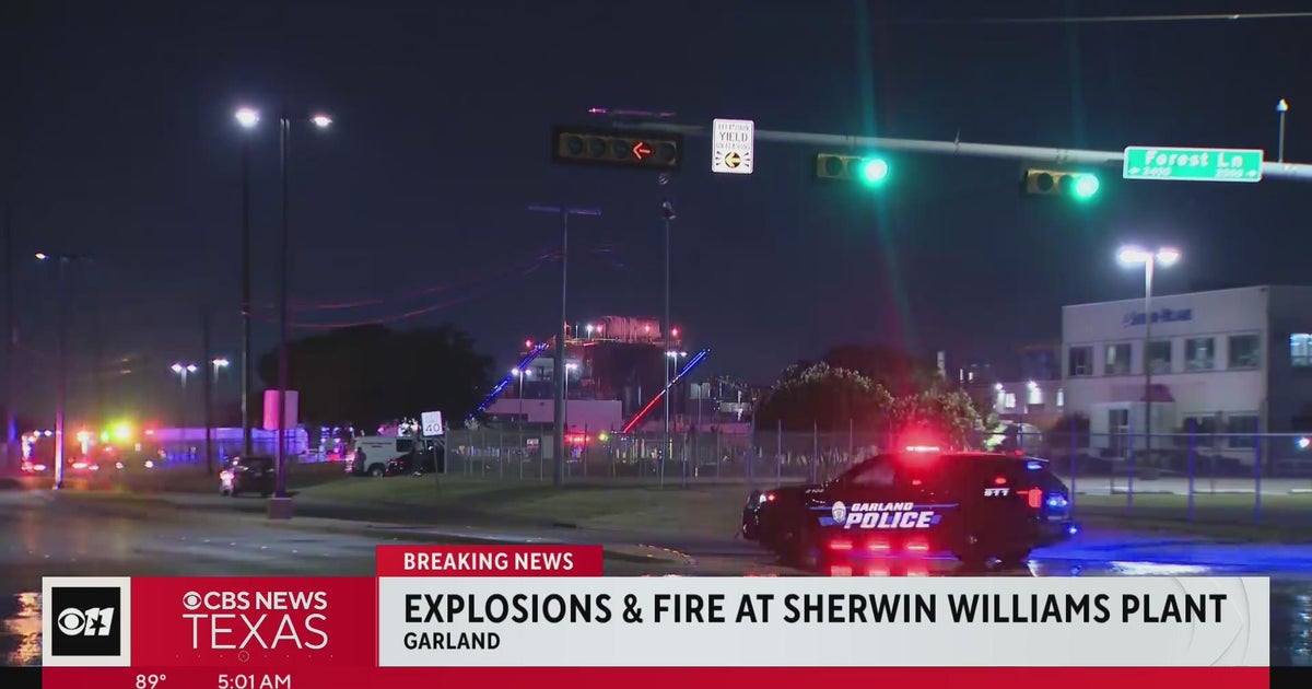 Investigation underway for explosion at Sherwin Williams plant - CBS Texas