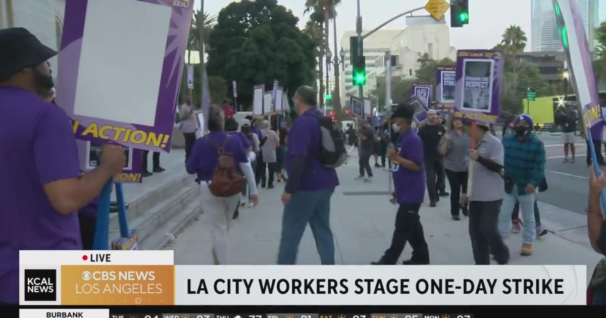 Los Angeles city workers wage one-day walkout strike Tuesday - CBS Los ...