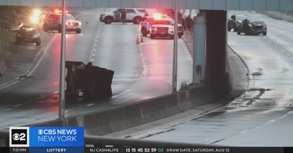 NYPD: Man inspecting damage following accident struck and killed on ...