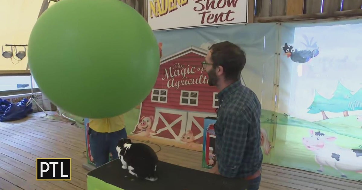 Boaz Frankel meets Grayson the Magician at the Washington County ...