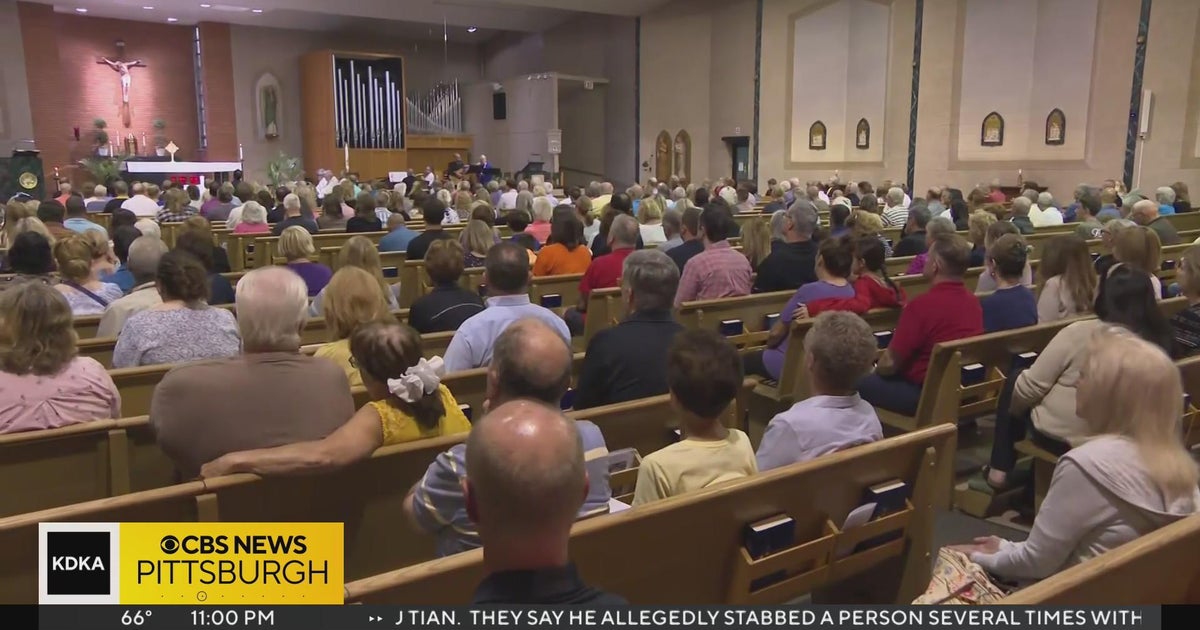 Prayer service held after Plum house explosion - CBS Pittsburgh