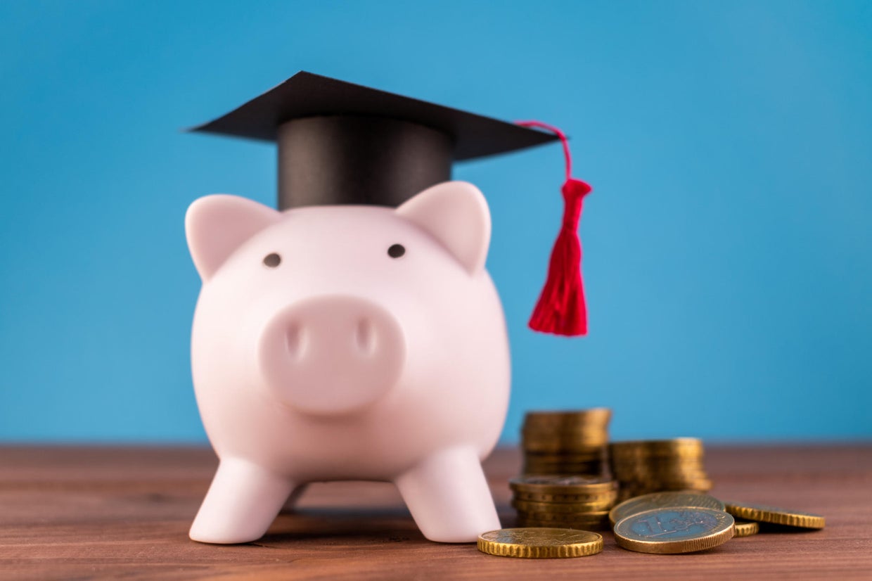 What's a good private student loan interest rate? - CBS News