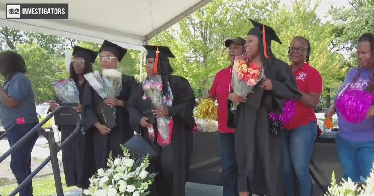 Graduation day for Chicago CRED violence prevention group participants ...