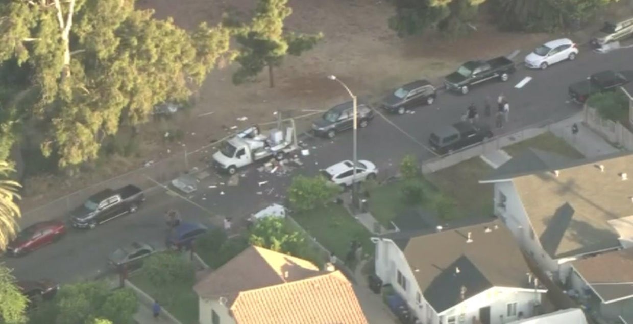 Boyle Heights box truck explosion rattles neighborhood, damages ...