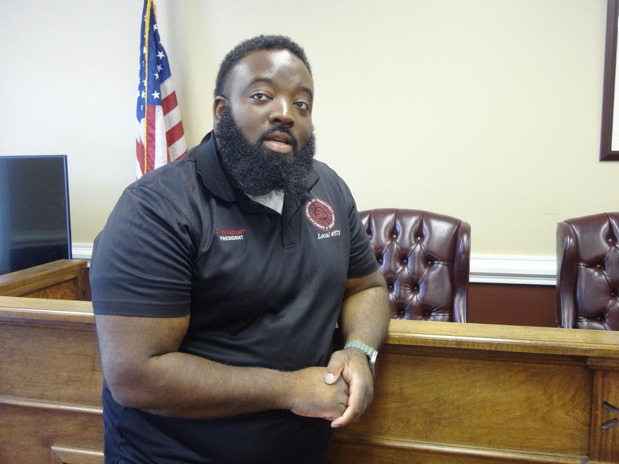 Life in a rural "ambulance desert" means sometimes help isn't on the ...