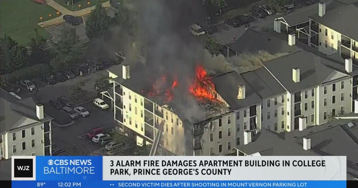 Firefighters battle 3-alarm fire at College Park apartment building - CBS Baltimore