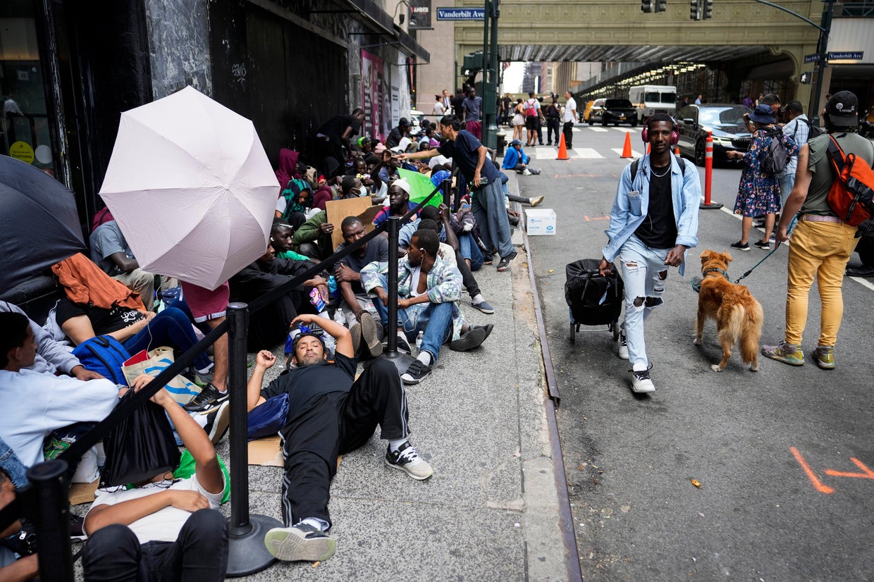 Migrant crossings soar to near-record levels, testing Biden's border ...