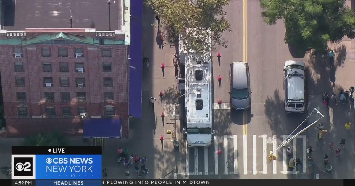 Police find child reported missing in Queens - CBS New York