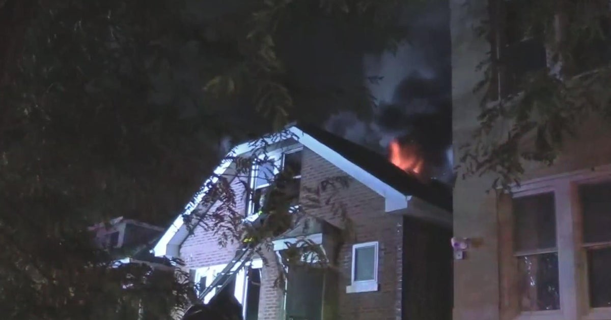 Fire at Chicago Lawn home leaves roof heavily damaged; no injuries ...
