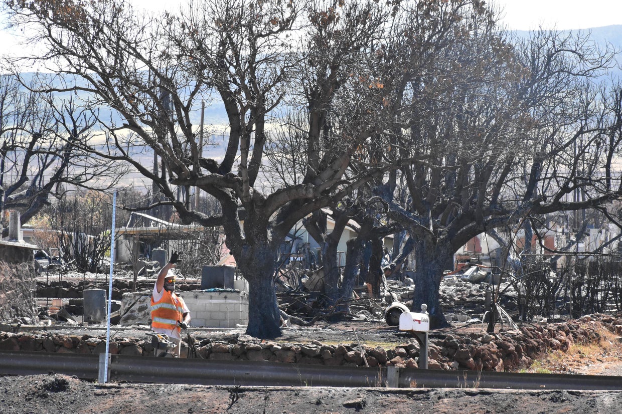 New "FBI-validated" Lahaina wildfire missing list has 385 names - CBS News