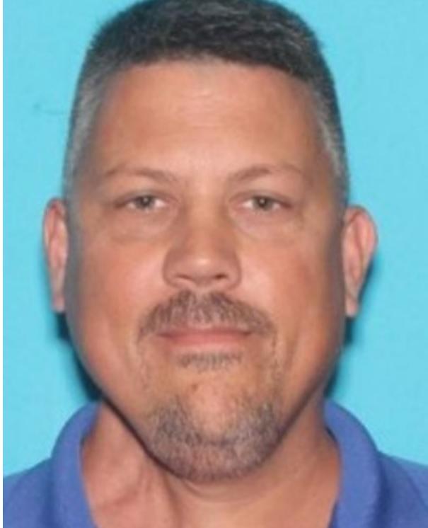 FBI searches for growing number of Jan. 6 fugitives - CBS News