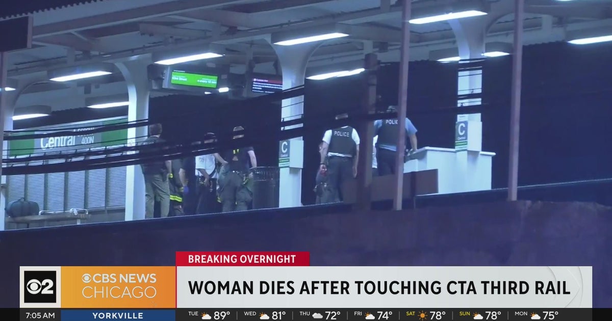 Woman dies after touching CTA third rail - CBS Chicago