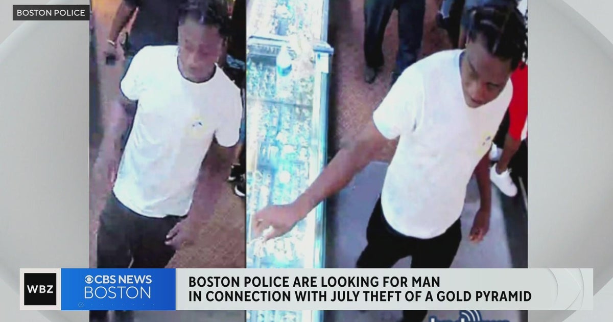 Gold pyramid worth $5,000 stolen from Boston jewelry store - CBS Boston