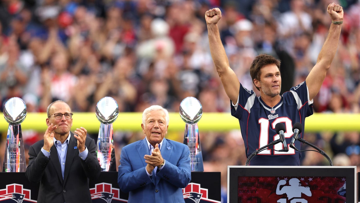 "He changed football in New England forever": Patriots fans celebrate ...