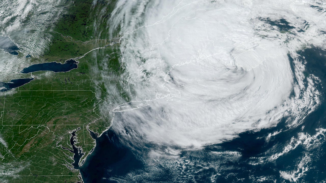 Hurricane Lee news - Today’s latest updates - CBS News