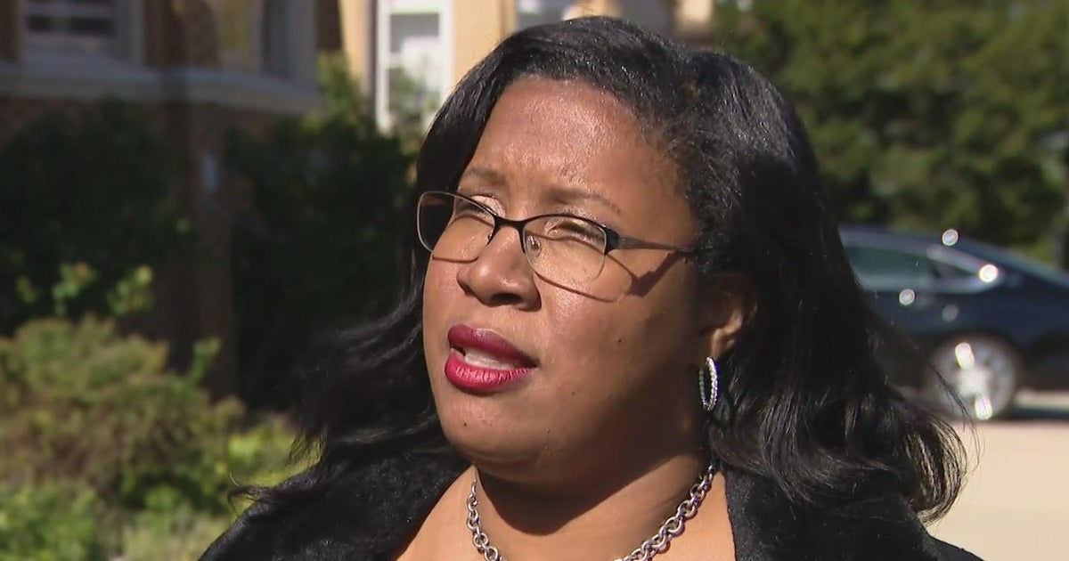 Investigation into city Treasurer Melissa Conyears-Ervin widens - CBS ...