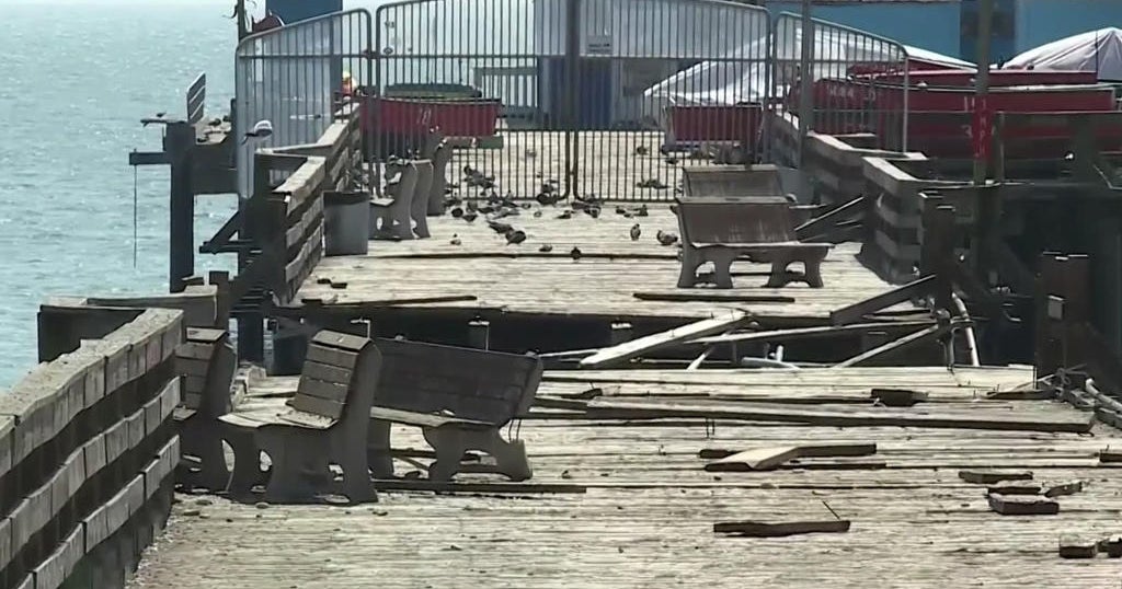 Crews rebuild storm-damaged Capitola Wharf - CBS San Francisco
