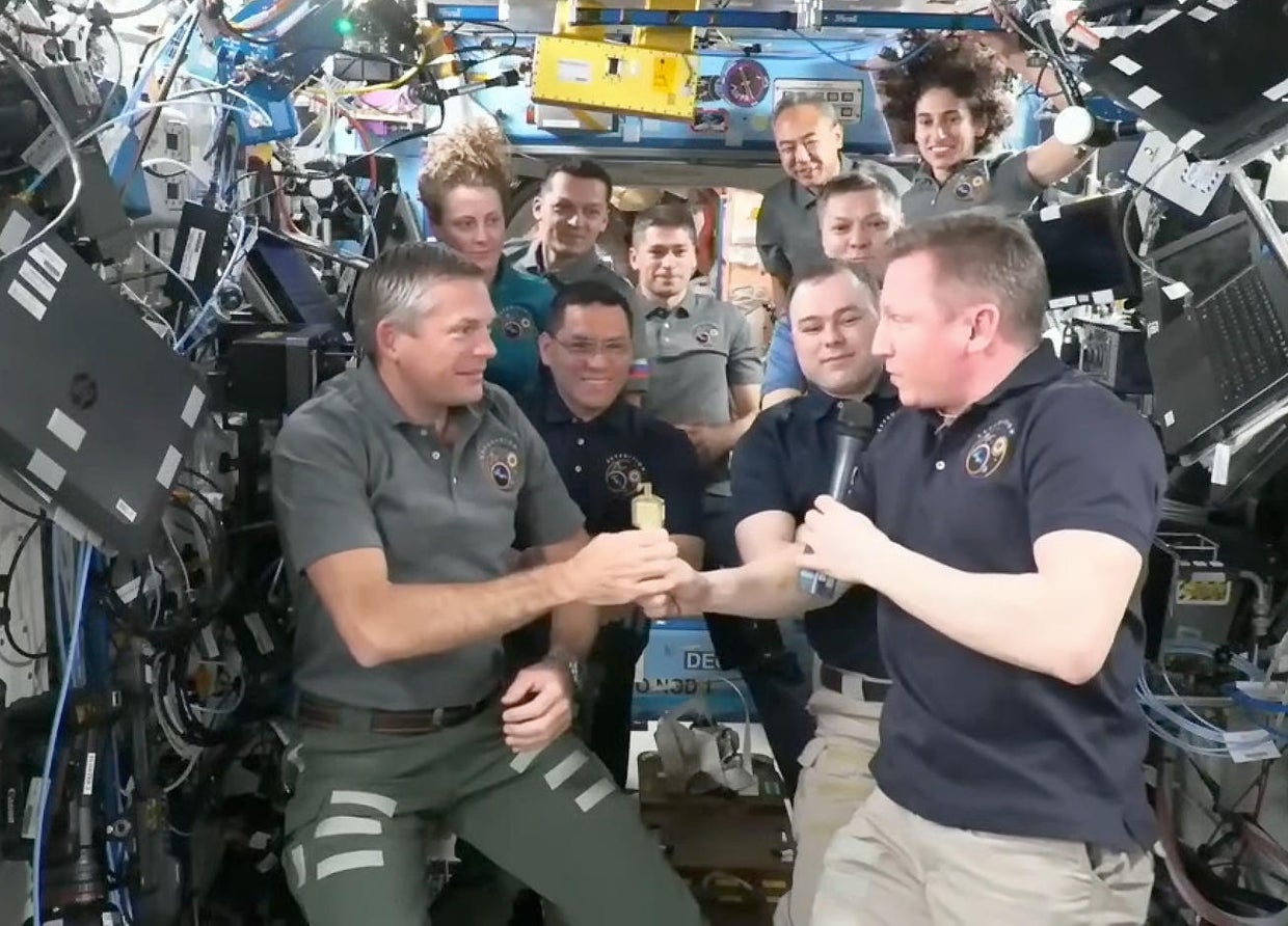 NASA astronaut Frank Rubio returning to Earth after U.S. record-setting ...