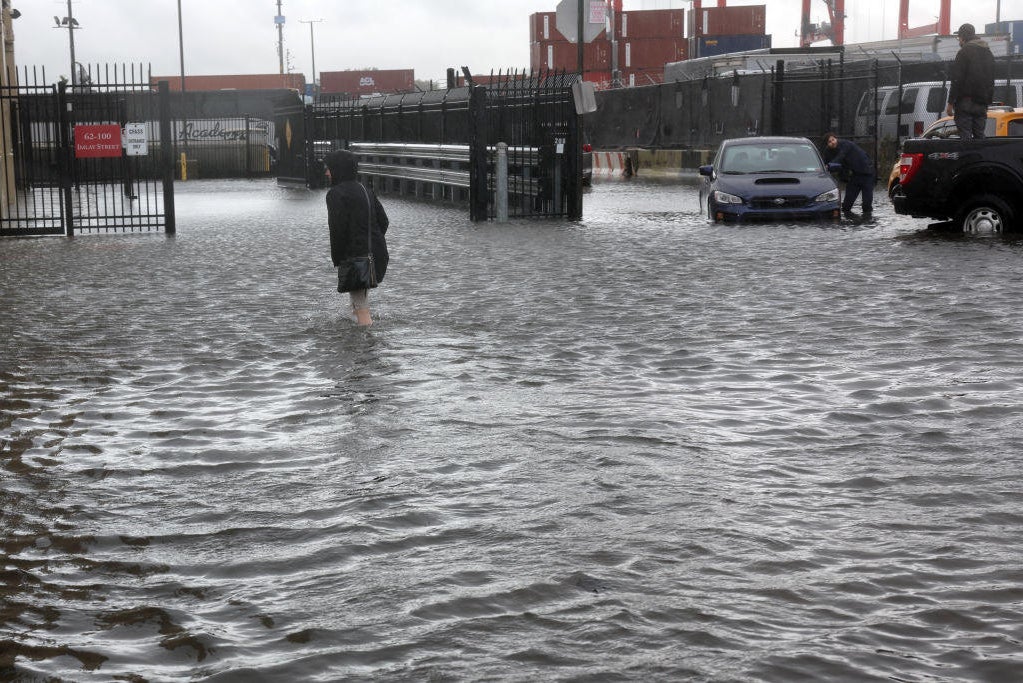 Flooding leaves parts of New York City underwater