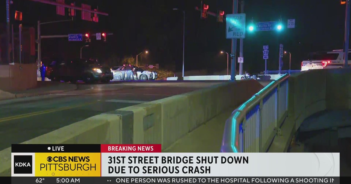31st Street Bridge shut down for serious crash investigation - CBS ...