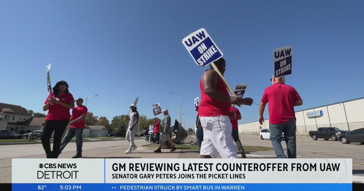 UAW strike day 19: Layoffs stacking up as U.S. Senator Gary Peters ...