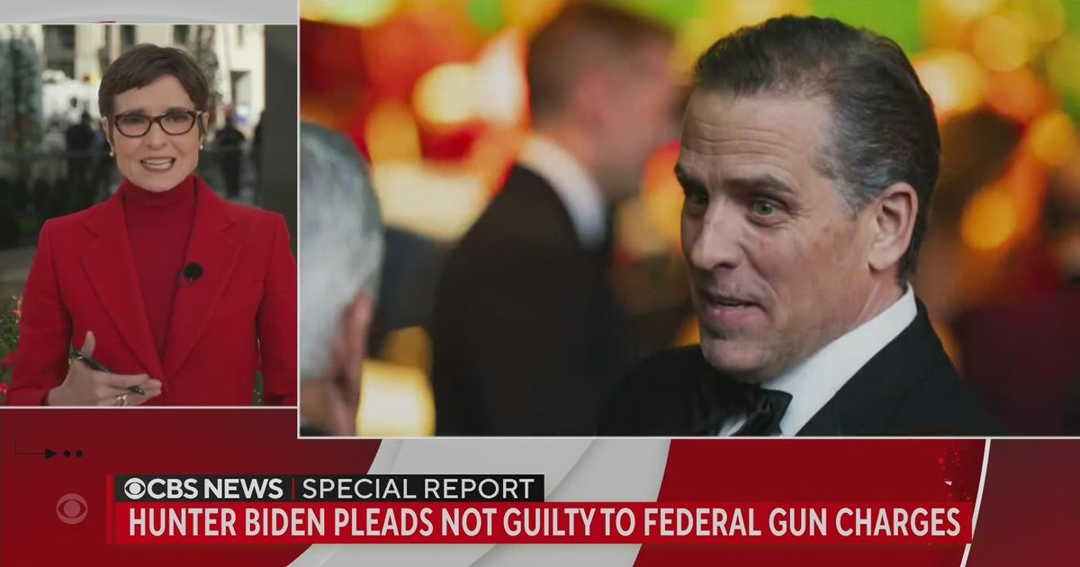 Hunter Biden pleads not guilty to 3 felony gun charges - CBS Chicago