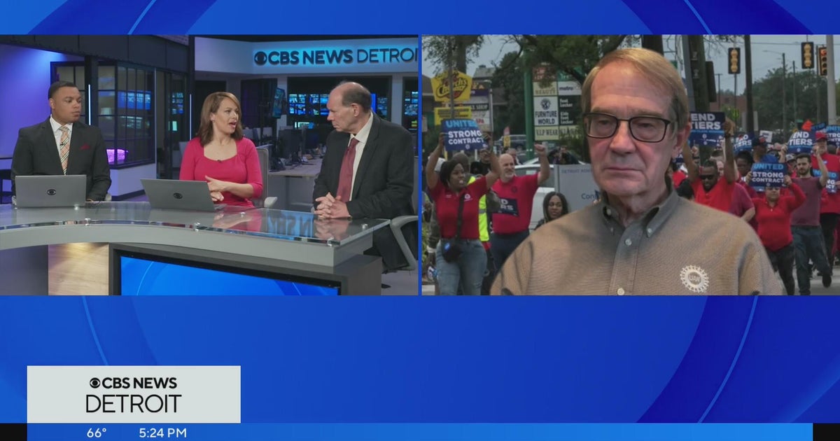 Former UAW President Bob King weighs in on latest strike update - CBS ...