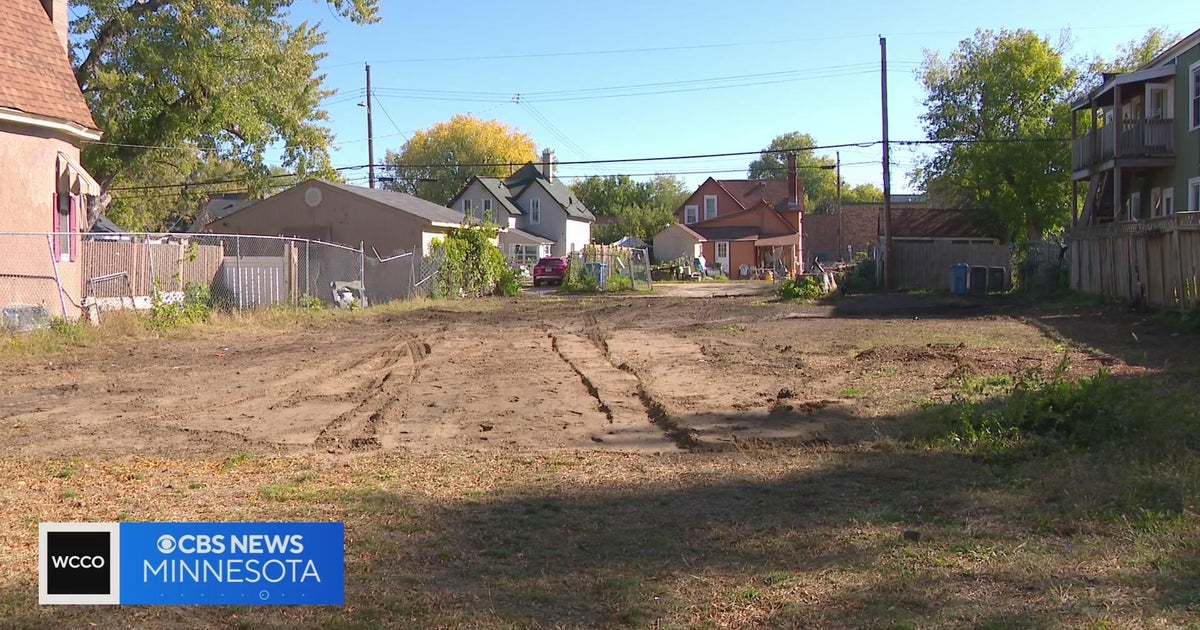 Encampment on Minneapolis man’s property cleared - CBS Minnesota