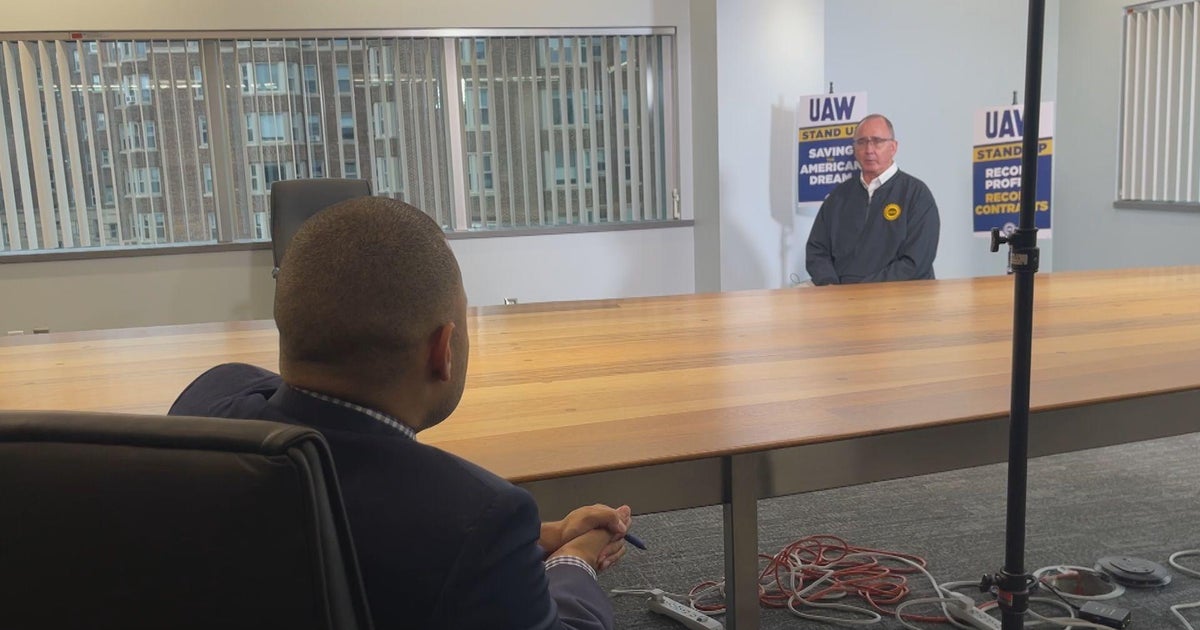 "We expect to see progress every day": UAW President Shawn Fain ...