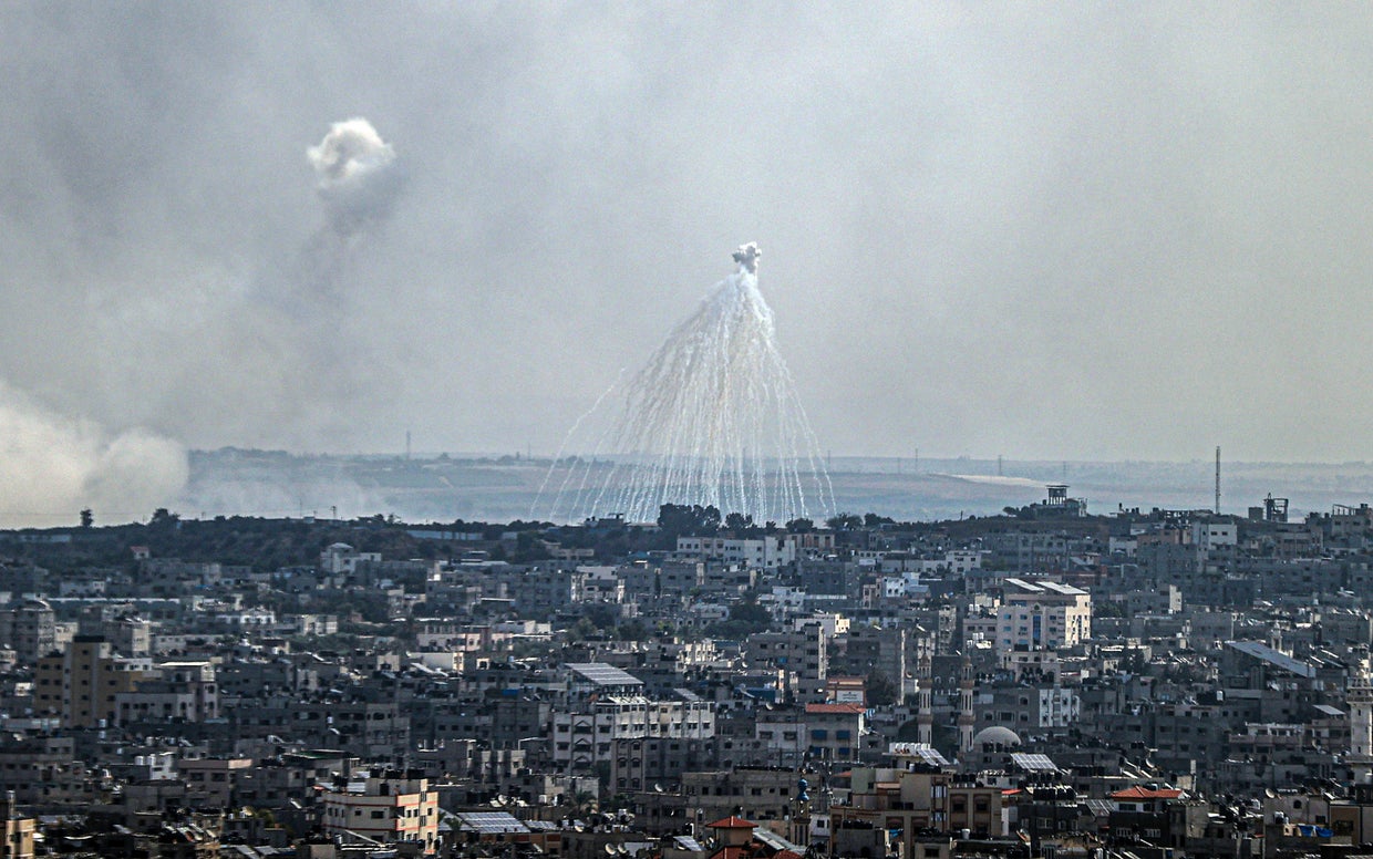 Israel accused of using controversial white phosphorus shells in Gaza ...