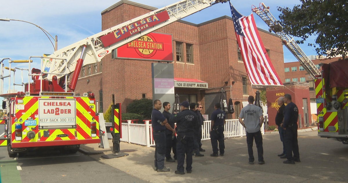 People gather to remember 50th anniversary of "second Great Chelsea ...