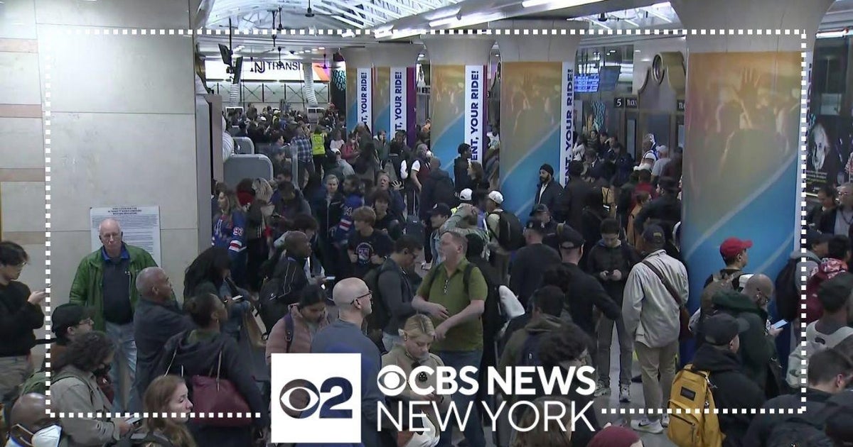 NJ Transit suffering major delays on all lines - CBS New York
