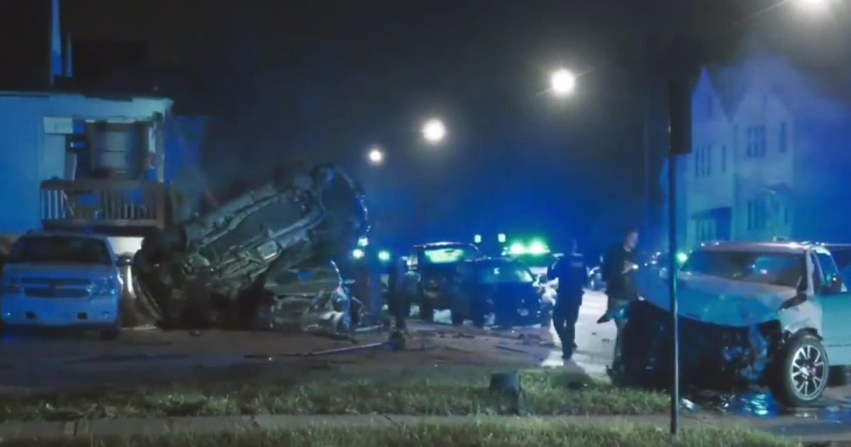 Car crashes into Back of the Yards home - CBS Chicago