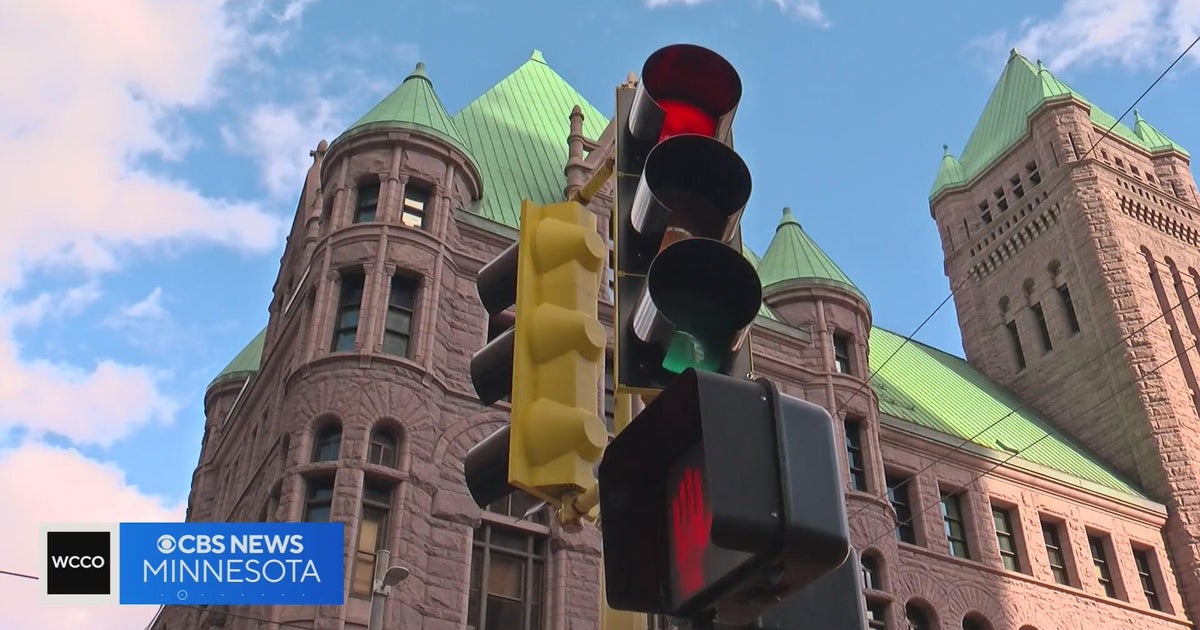 How are traffic lights timed? - CBS Minnesota