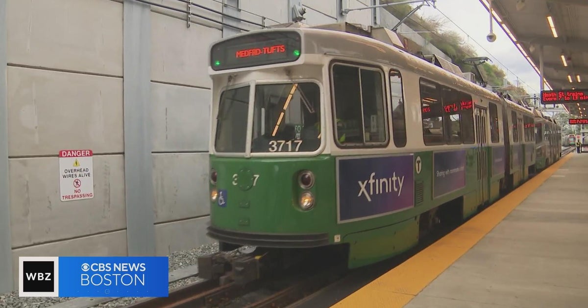 Miles of Green Line track defective, needs to be repaired - CBS Boston