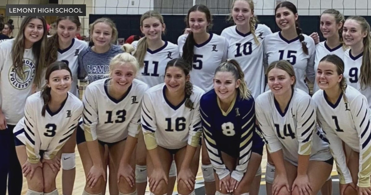 Season over for suburban Chicago volleyball team, disqualified over ...