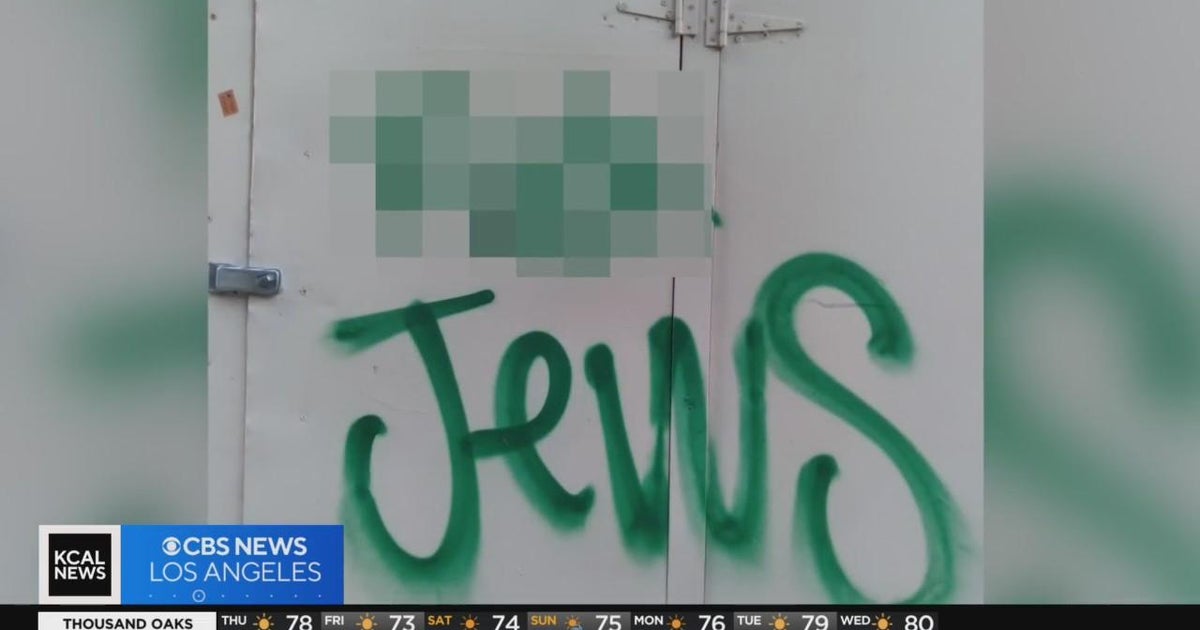 Anti-Semitic message painted on Holocaust survivor's building - CBS Los Angeles