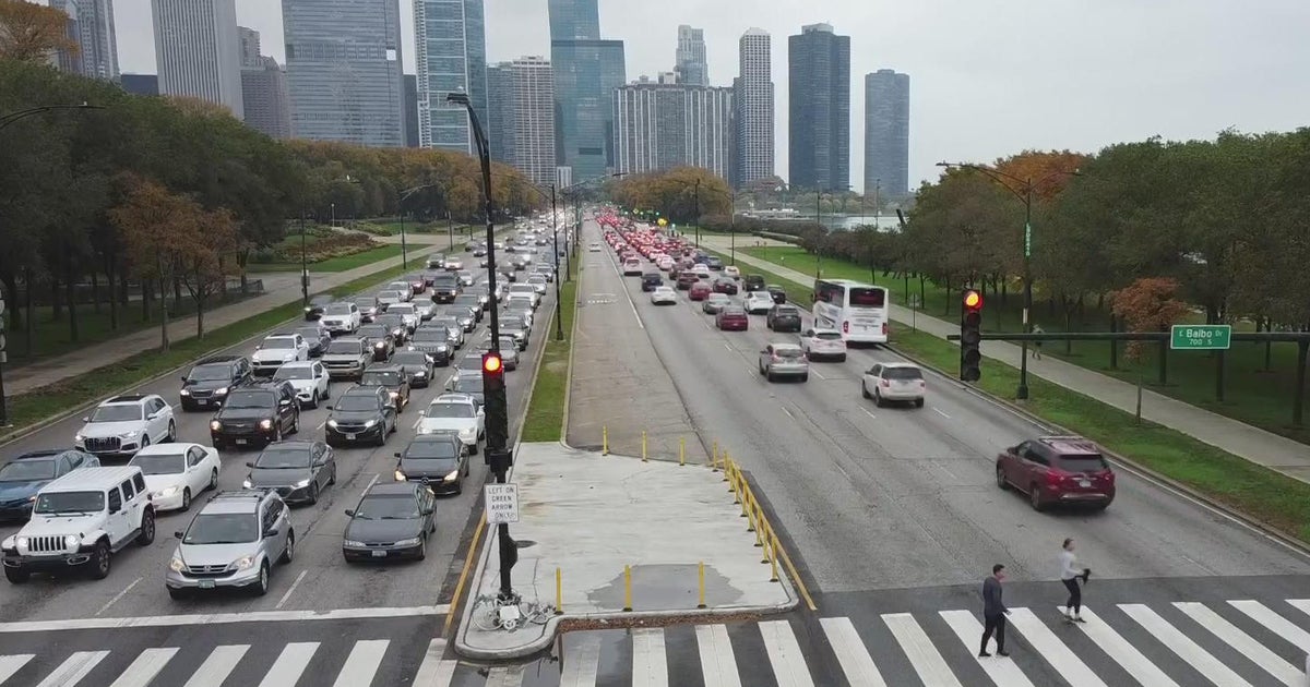 Advocates call for a safer intersection on DuSable Lake Shore Drive at ...