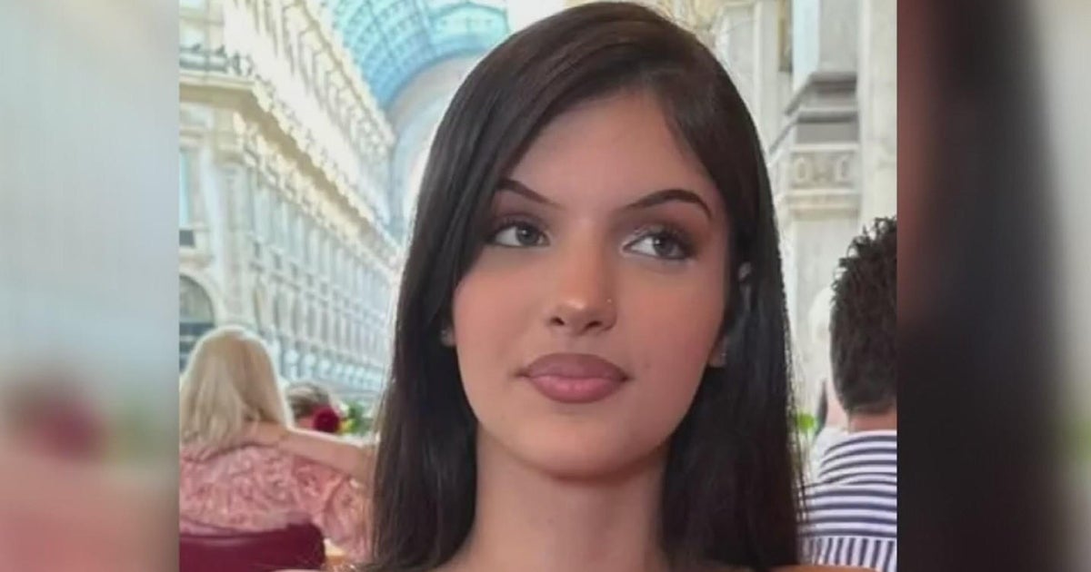 Natalie Raanan back in Chicago area after being released by Hamas - CBS ...