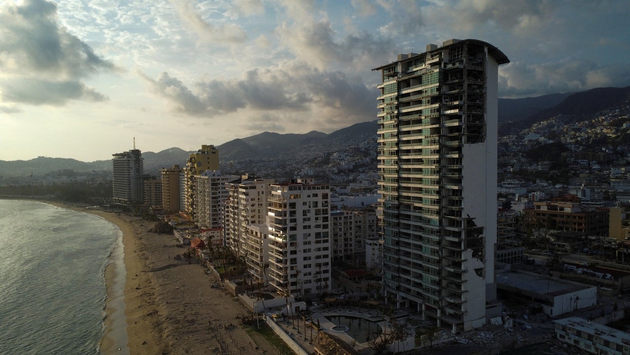 Hurricane Otis leaves nearly 100 people dead or missing in Mexico ...