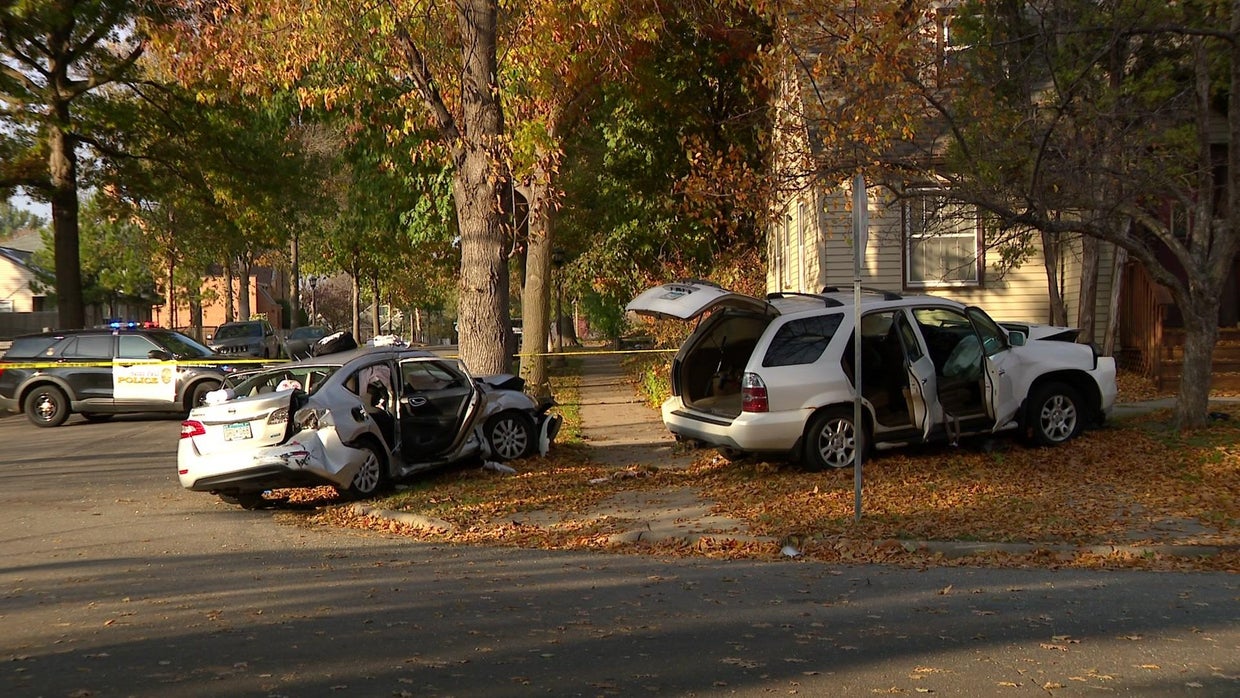 st. paul, deadly st. paul crash, deadly crash,Nissan Sentra,Acura MDX,Maywood Street North ...