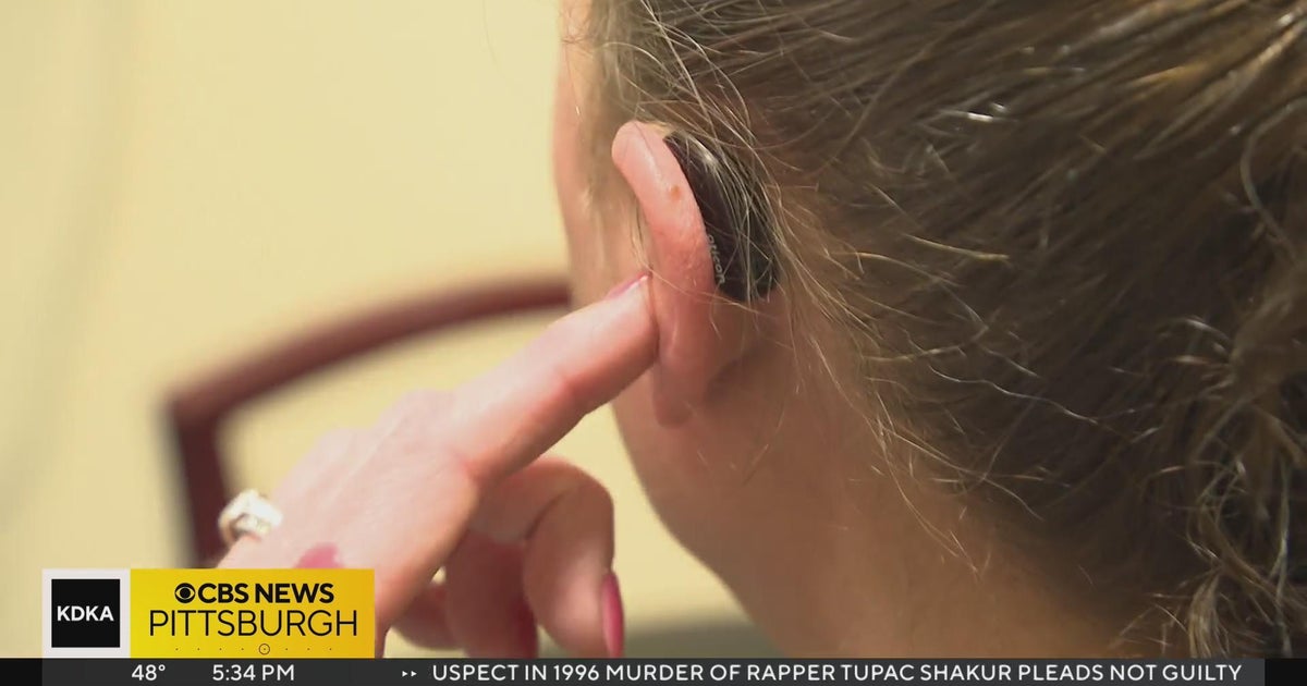 Woman hears clearly for first time in years thanks to free hearing aid ...
