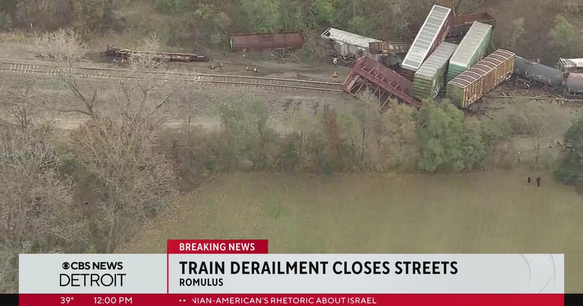 Train derailment in Romulus prompts road closures - CBS Detroit
