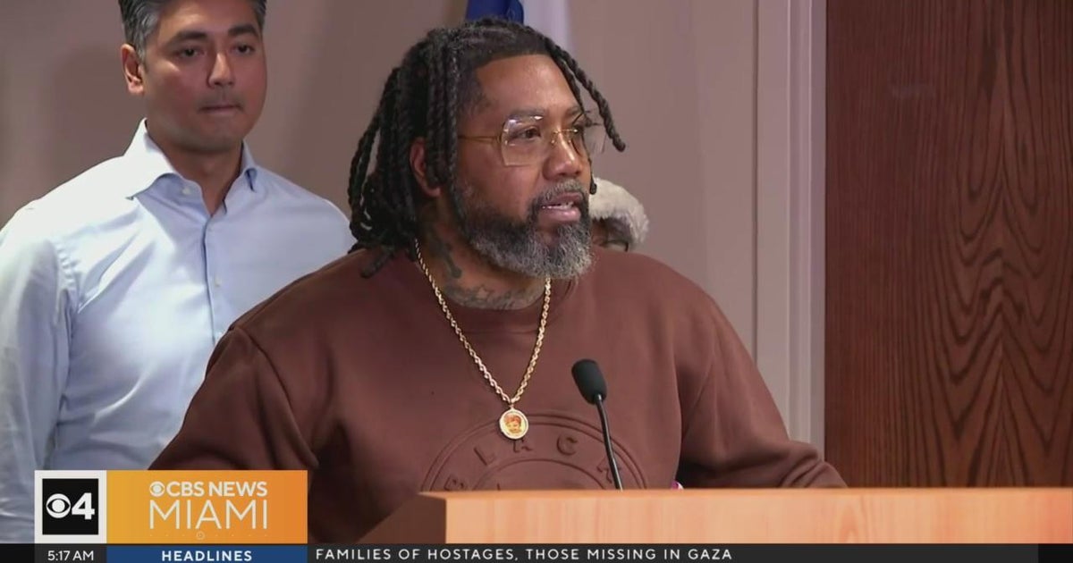 Isaac Davis speaks out after 11 year-old son killed in Cincinnati ...