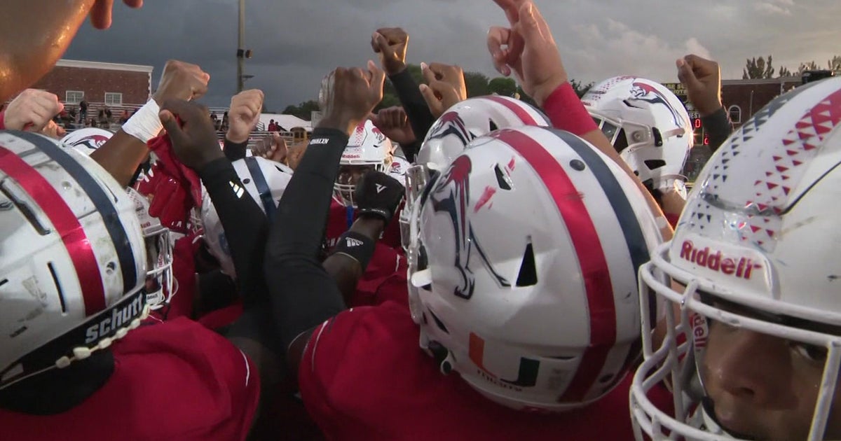Meet the final 3 Nat Moore Trophy nominees - CBS Miami
