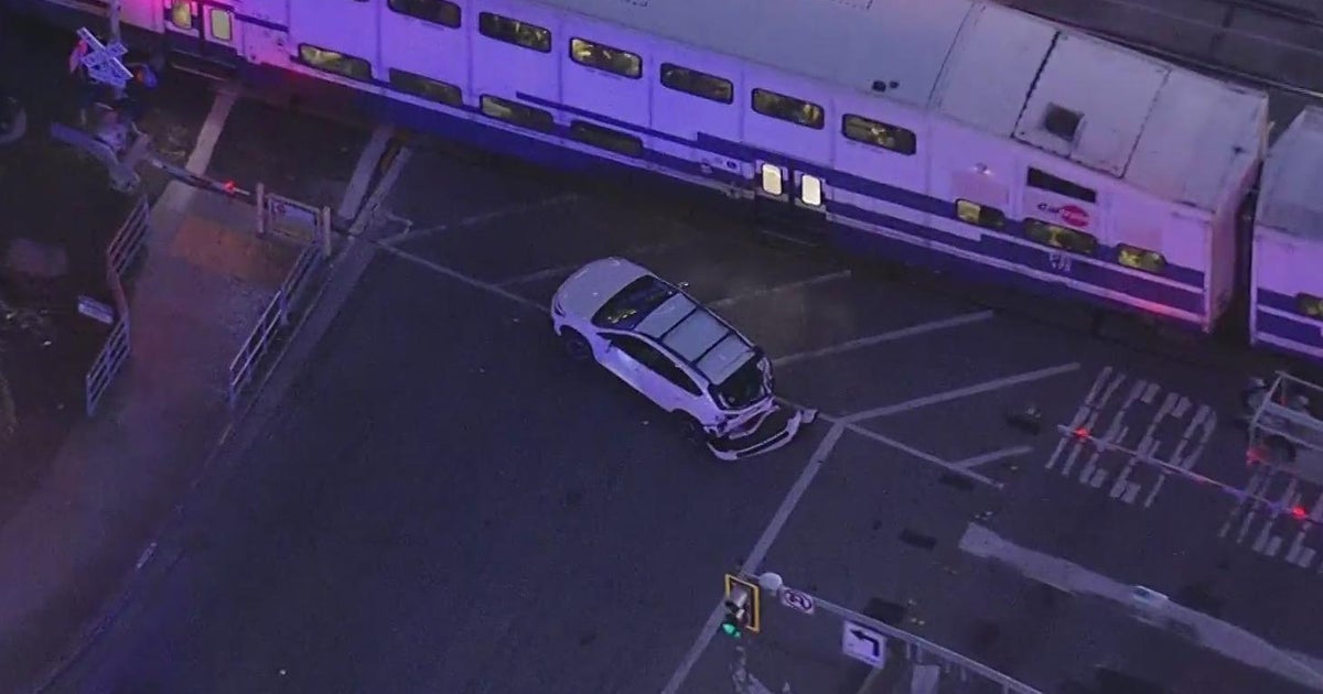 Caltrain collides with car on tracks in Burlingame - CBS San Francisco