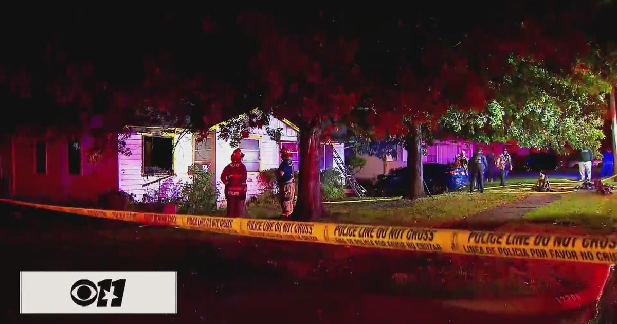 1 killed in Dallas house fire - CBS Texas