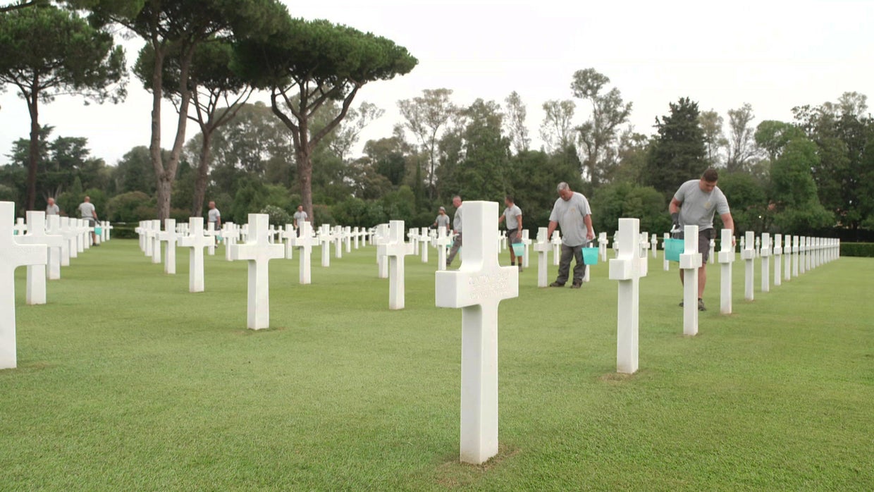 Honoring America's war dead far from home - CBS News
