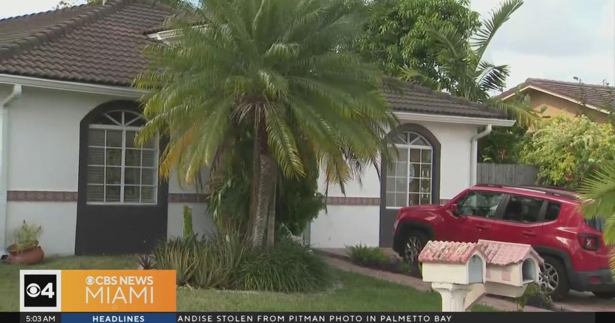 Drowning death of toddler in SW Dade pool - CBS Miami