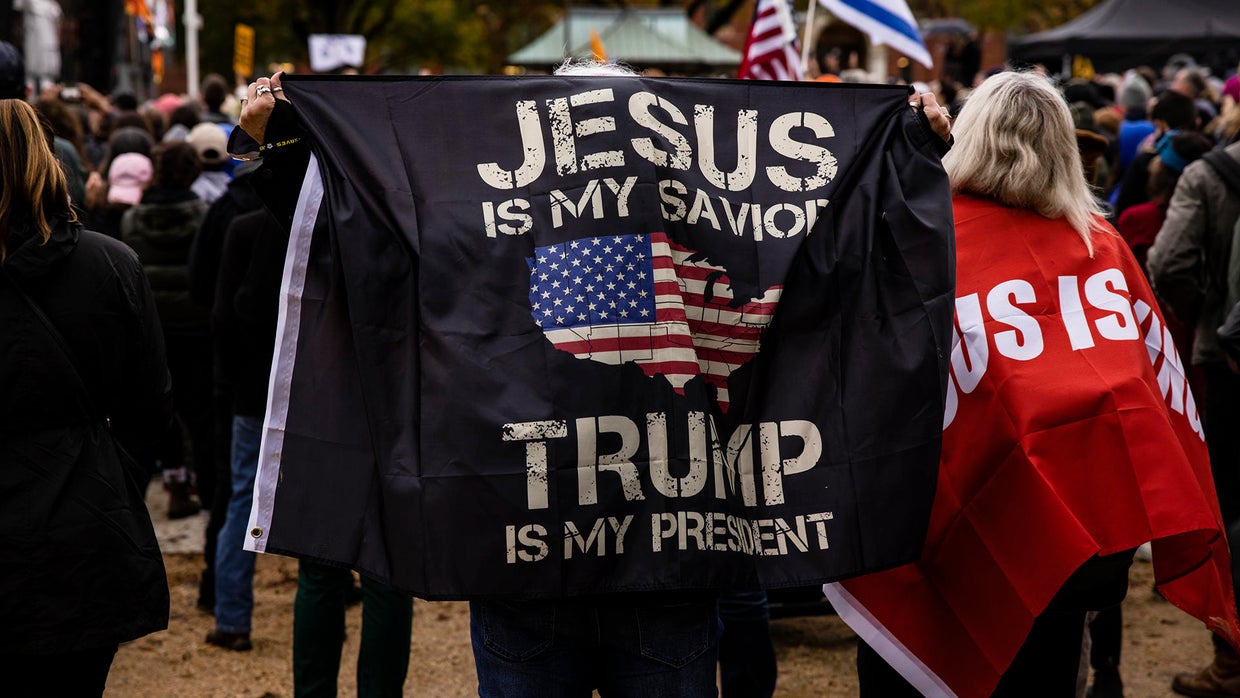 Politics and the pulpit: How white evangelicals' support of Trump is ...